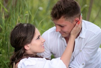 Kilograms of happiness: in a serious relationship, people gain 16 kg on ...